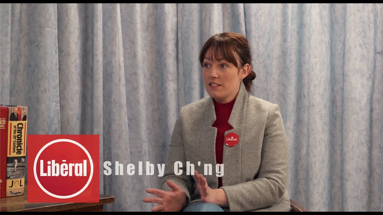Liberal Candidate Shelby Ch'ng comes to Schreiber - YouTube