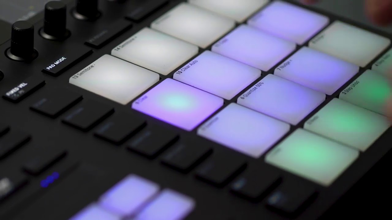 Ni Maschine mk3 - YouTube