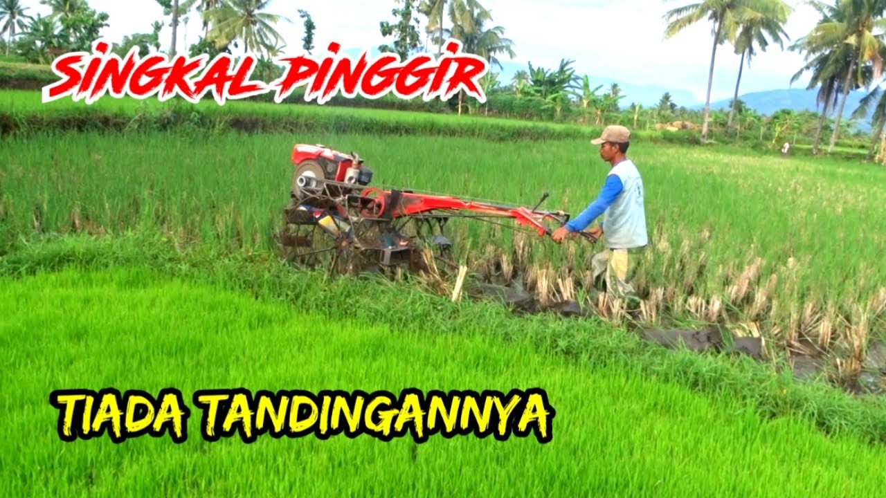 Singkal pinggir tiada tandingannya π Traktor Handal - YouTube