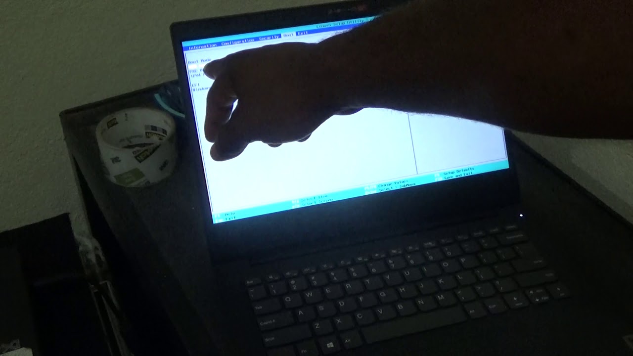 How to enter Lenovo IdeaPad 3 Boot Menu - YouTube