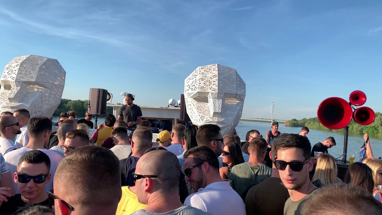 Monolink - Sirens (Patrice Baumel Remix) @ Cruisin Boat Party - YouTube