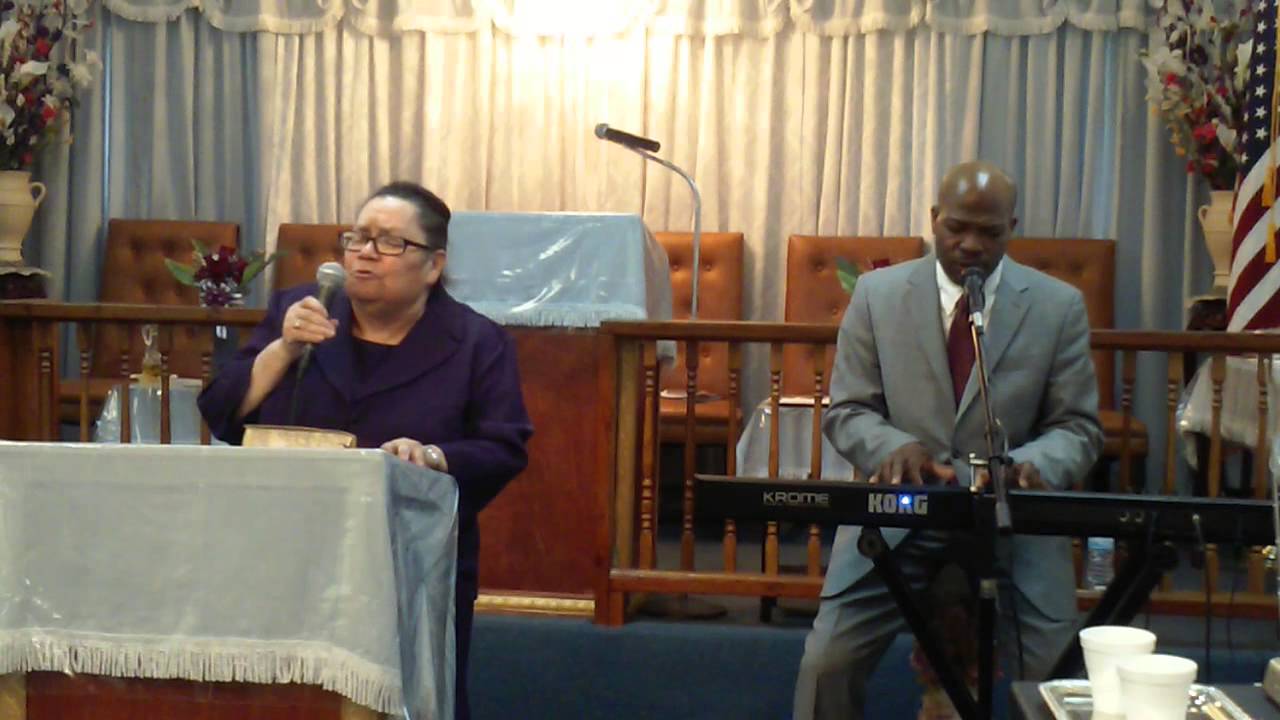 HAN ZAIDA RIVERA DIRIGE CULTO AL SEÑOR DEVOCIONAL - YouTube