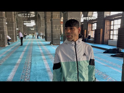 Hiko baba - Diyarbakır Ulu Camii’nin içini dışını görmek isteyen ler için çektim harika bir camii