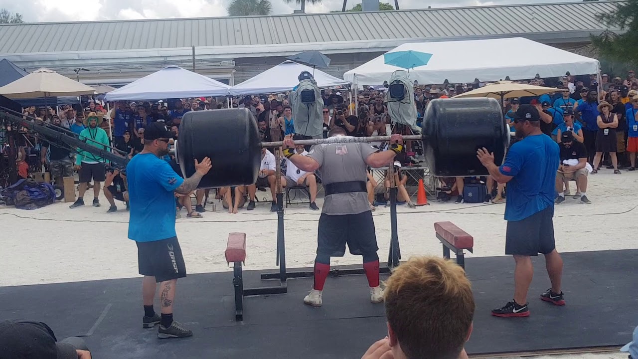 Trey Mitchell III 340kg SQUATLIFT for reps in The World's Strongest Man ...