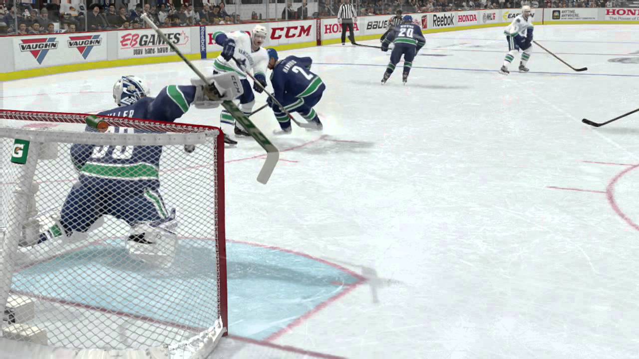 Really Cool Deflection Goal (NHL 16 Clip) - YouTube