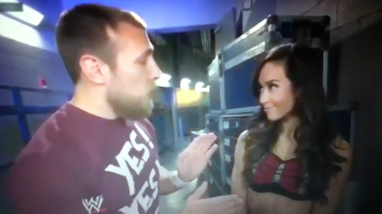 AJ LEE AND DANIEL BRYAN BACKSTAGE SEGMENT WWE SMACKDOWN - YouTube