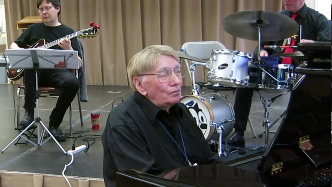 Manha de Carnaval - Reg Schwager - fabuolous guitar with George Marton ...