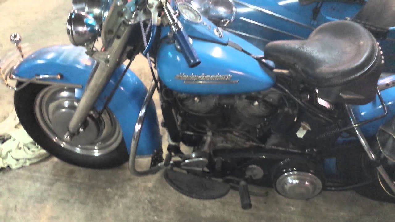 1953 Harley Davidson FL panhead running - YouTube
