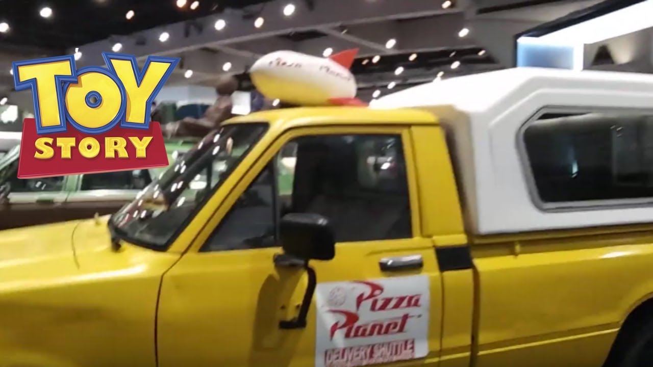 REAL PIZZA PLANET TRUCK 🍕 👽 🚀 - YouTube