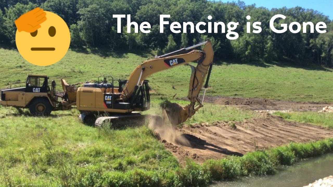 Getting More Fence Work Finished - YouTube