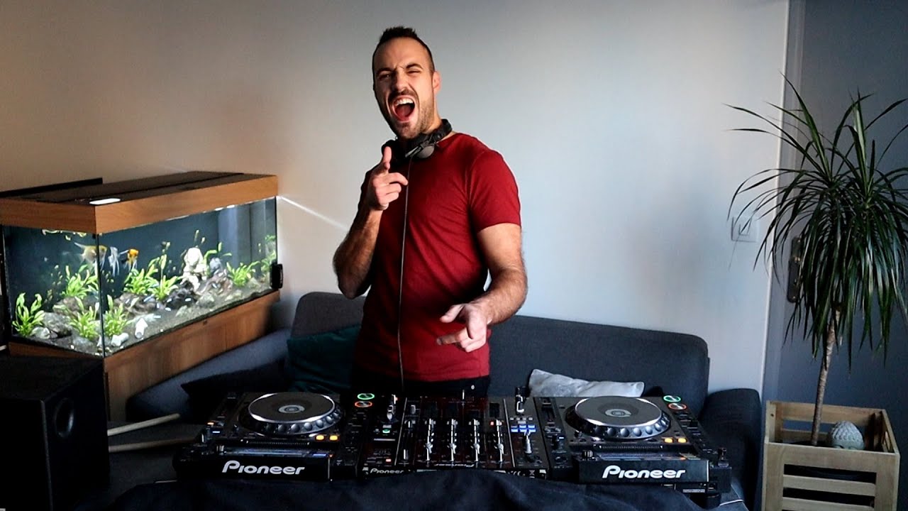 Teddy Jay - Live In The Lounge #3 [Big Room & Progressive] DJ Mix - YouTube