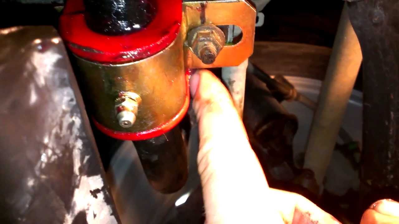 2007 Subaru Tribeca B9 sway bar bushing replacement (Front end clunking ...