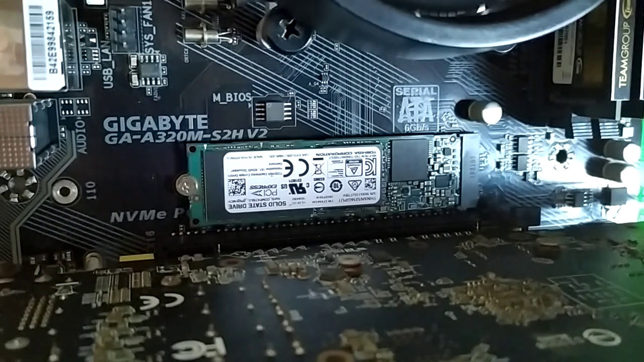 NVME Toshiba 256Gb THNSN5256GPU7 - YouTube