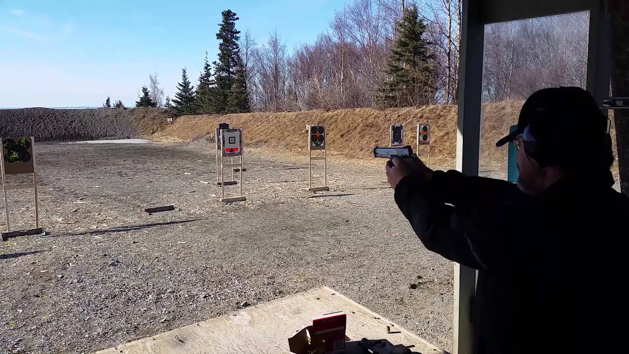 Shooting the Ruger SR1911CMD .45ACP at Rabbit Creek Rifle Range in ...