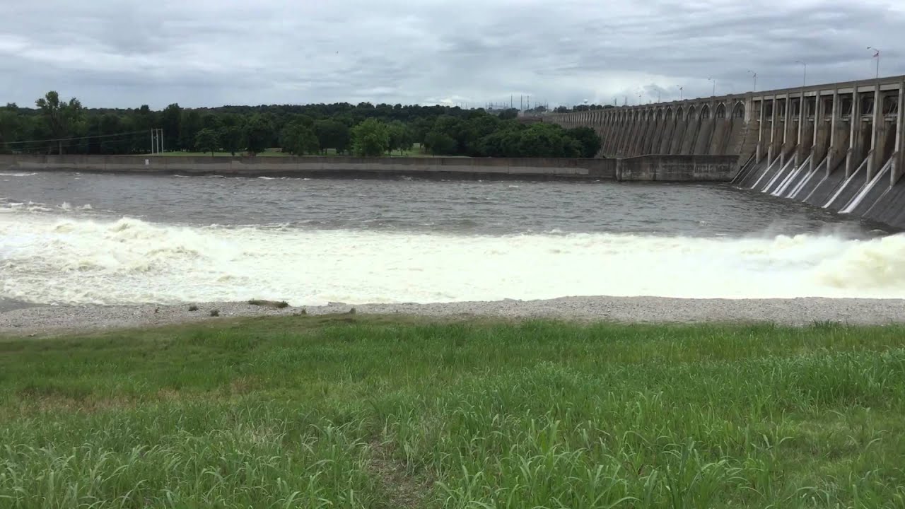 Disney, OK, dam after lots of flooding - YouTube