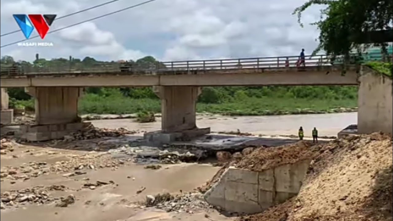 TAZAMA HALI ILIVYO DARAJA LA MTO MPIJI LILILOKATIKA JANA, MAGARI SASA ...