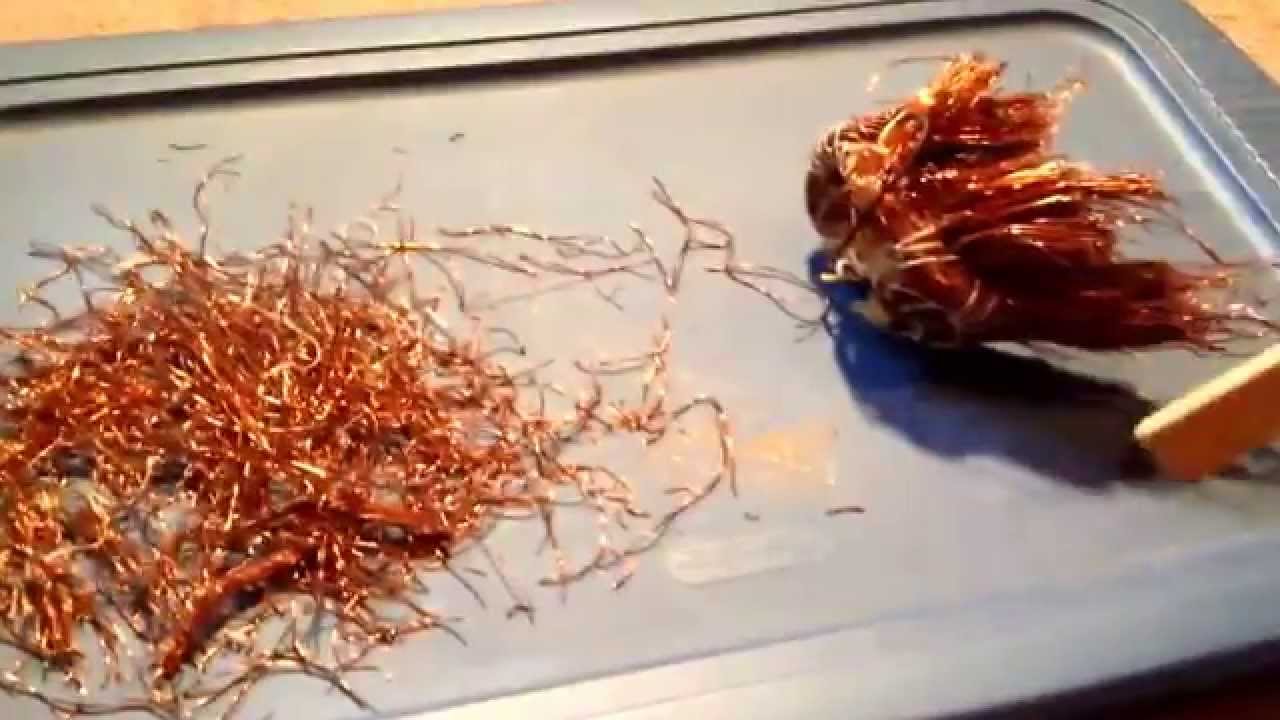How to scrap a water pump motor for copper (no power tools needed ...
