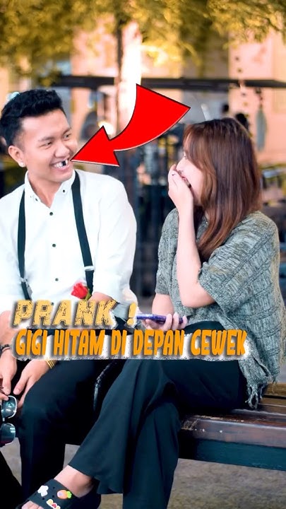 SI CANTIK INI AUTO KAGET DAN TERTAWA NGAKAK🤣😍 #shortvideo #viral #trending #prank #funny - YouTube