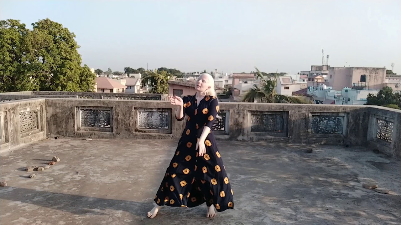 Goonji_Si_Hai Sari Fiza - YouTube