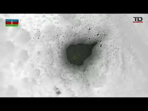 Azerbaycan Ordusu, Ermenistan'a ait askeri araç ve mevzileri vurmaya devam ediyor.