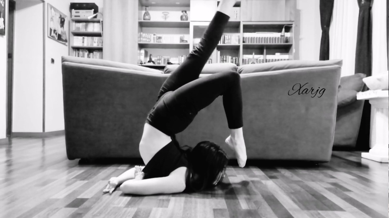 Backbend and balance (amateur contortionist) - YouTube