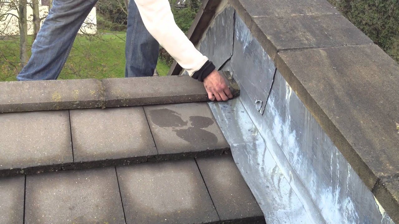 Loose Ridge tile. Mortar fail in Forest Hill London - YouTube