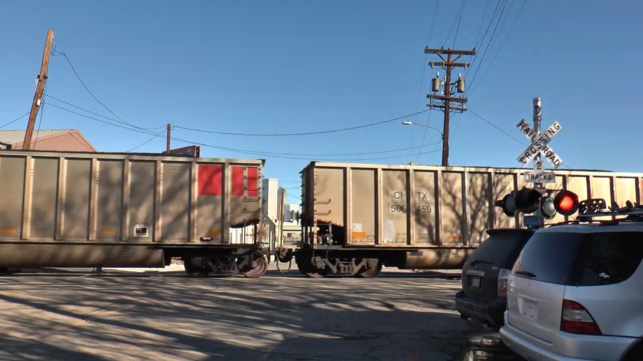 Colfax Ave. Railroad Crossing, Denver, CO - YouTube