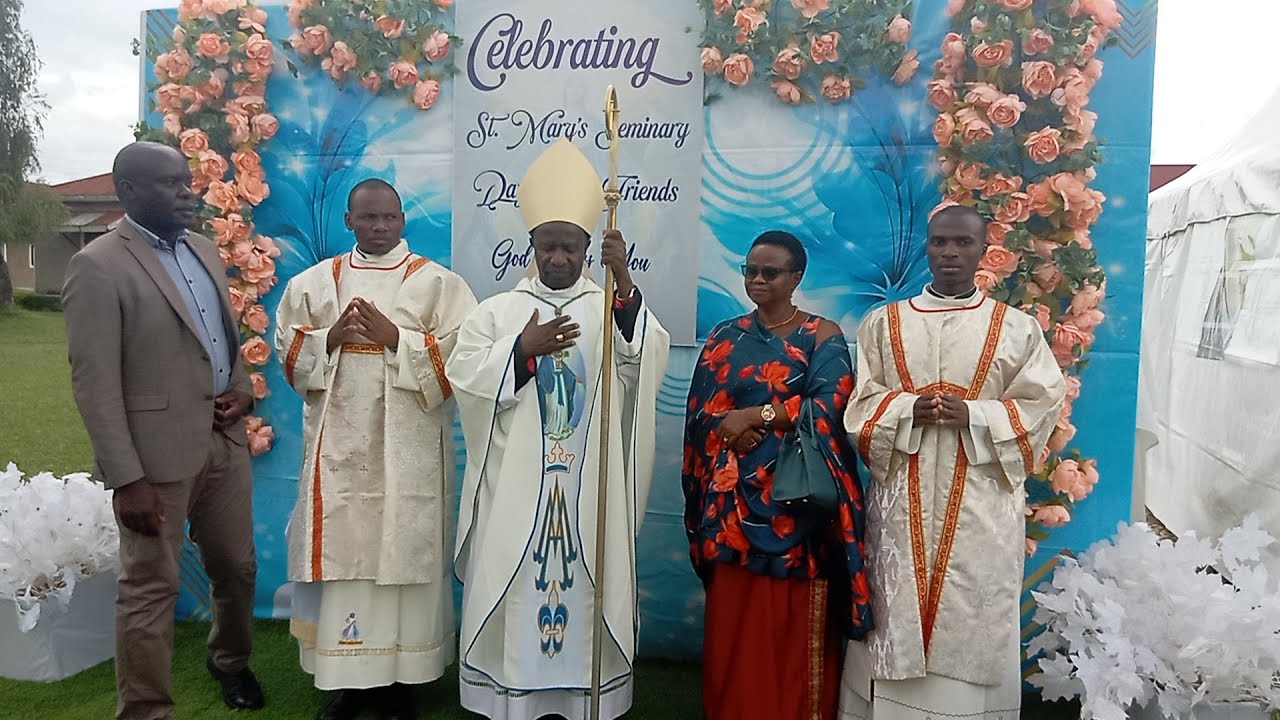 Gloria by St. Mary's Seminary Virika - YouTube