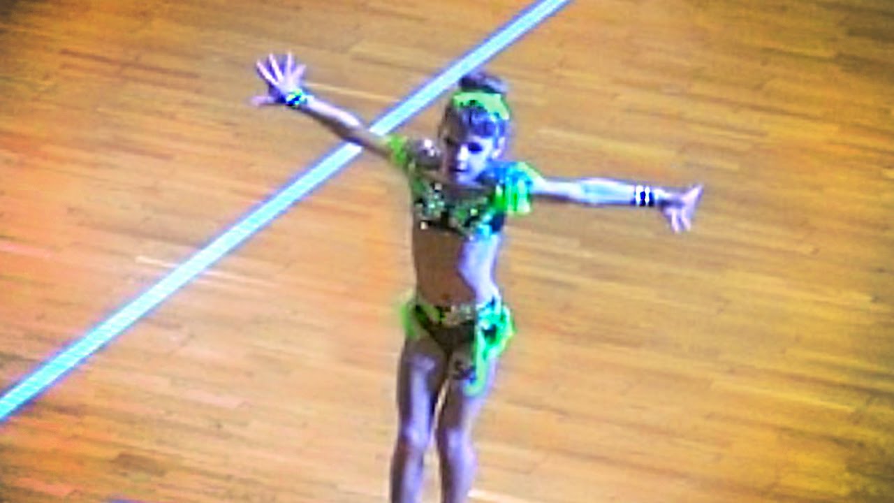 Disco Freestyle FINAL ☀ Mini Solo Girls ☀ Championship of Ukraine - YouTube