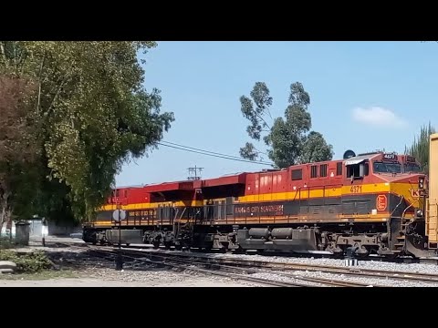 #kcsm con las 4912 y 4671 al norte, apenas y lo alcancé.. 23-Sept.-023. Saludos desde el 13 de ...