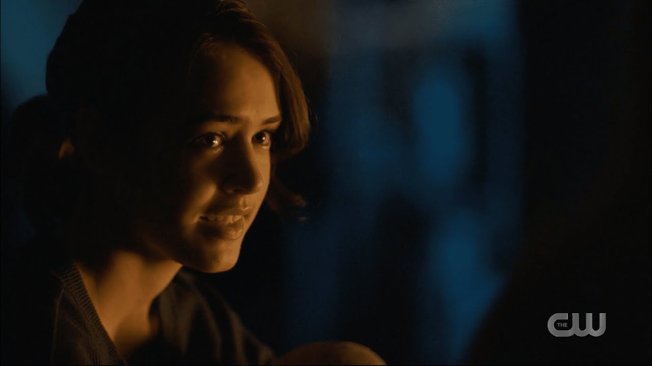 Legacies 3x04 Josie puts her magic away again - YouTube