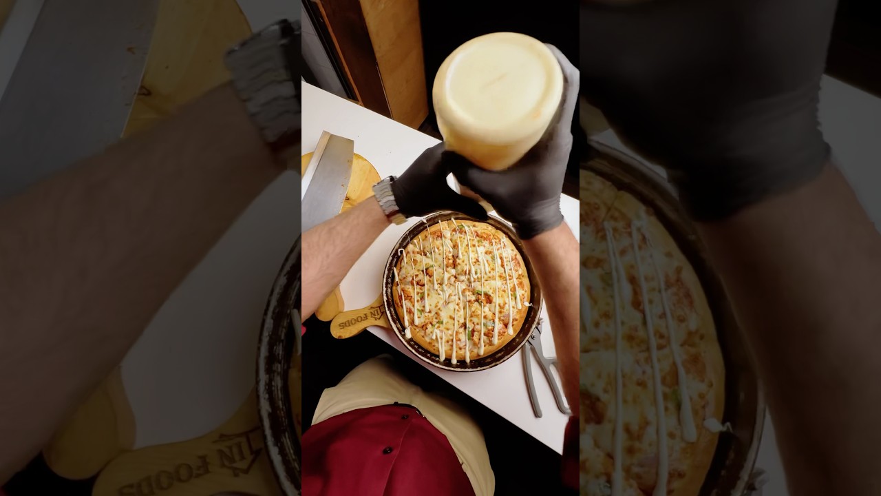 Pizza therapy?😍 - YouTube