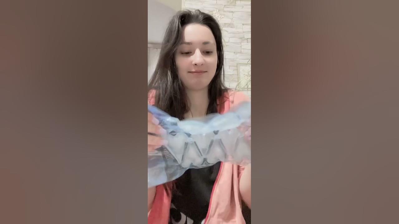 Лайфхак Как достать лёд из пакета для льда Youtube