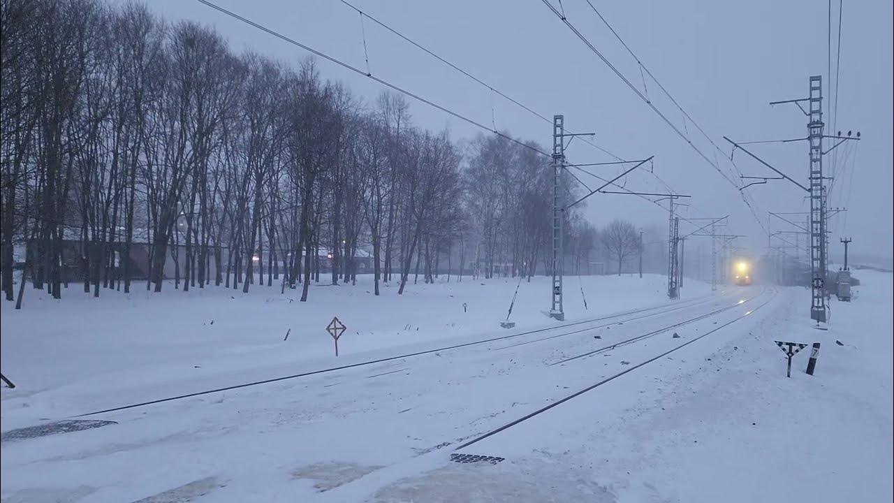 выполняем ограничение! Ласточка ЭС2ГП-001 Москва-Белгород поезд №743 ...
