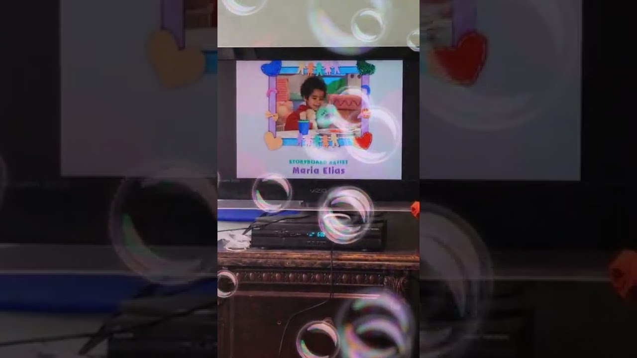 It's Hug Day! - YouTube