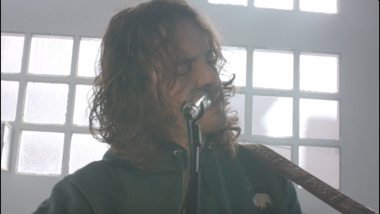 Bertt Que - Ser Quien Soy (Vídeo Oficial) - YouTube