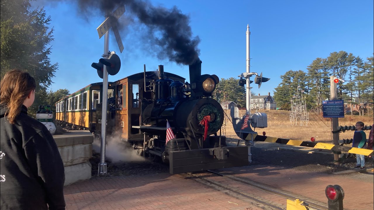 Edaville Railroad Railfanning 2: A Night in Carver - YouTube