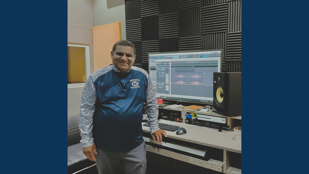 Como el Ciervo - Hector Fuentes: Song Lyrics, Music Videos & Concerts