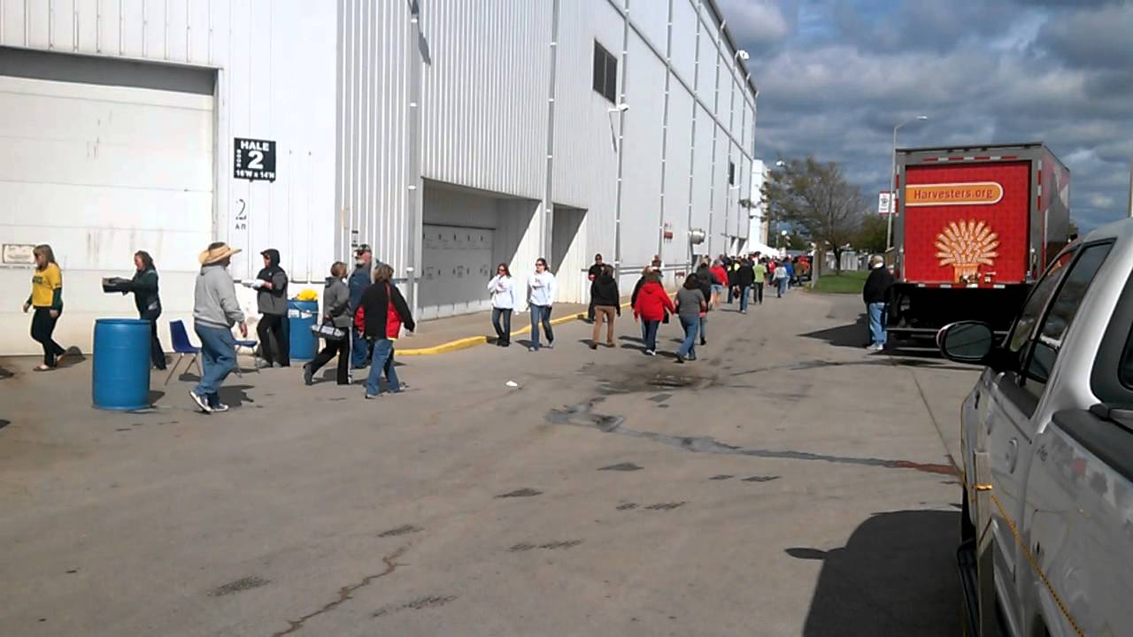 Boondoggle BBQ @ 2013 American Royal 6 - YouTube