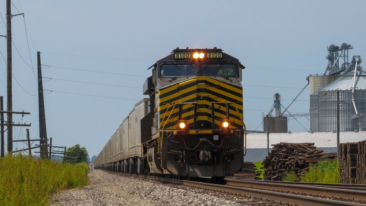 NS 8100 leads 256 thru Tolono, IL on the Norfolk Southern Layfayette ...
