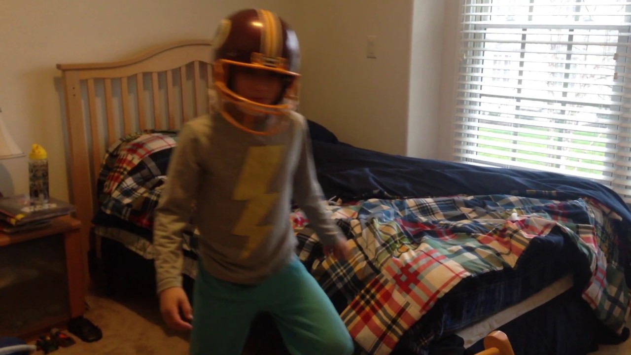 Funny Boy cleaning his Room - YouTube