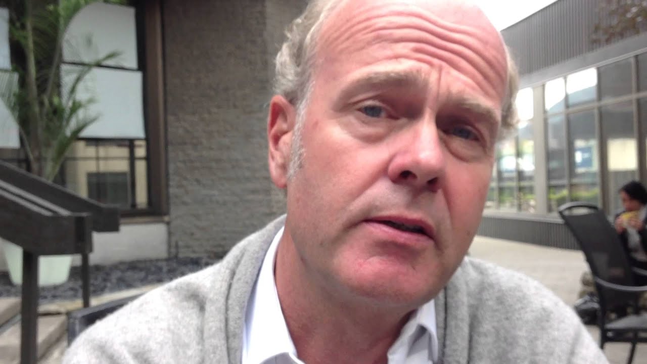 Interview with the director Eric Poppe and producer Finn Gjerdrum - YouTube