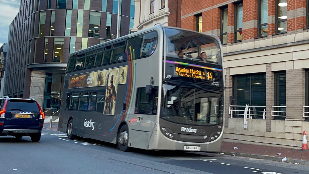 Reading Buses Enviro400 219 (SN61BAA) On Route 14 To Reading - YouTube
