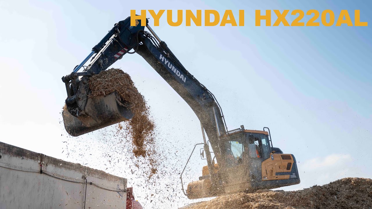 Hyundai HX220 excavator - YouTube