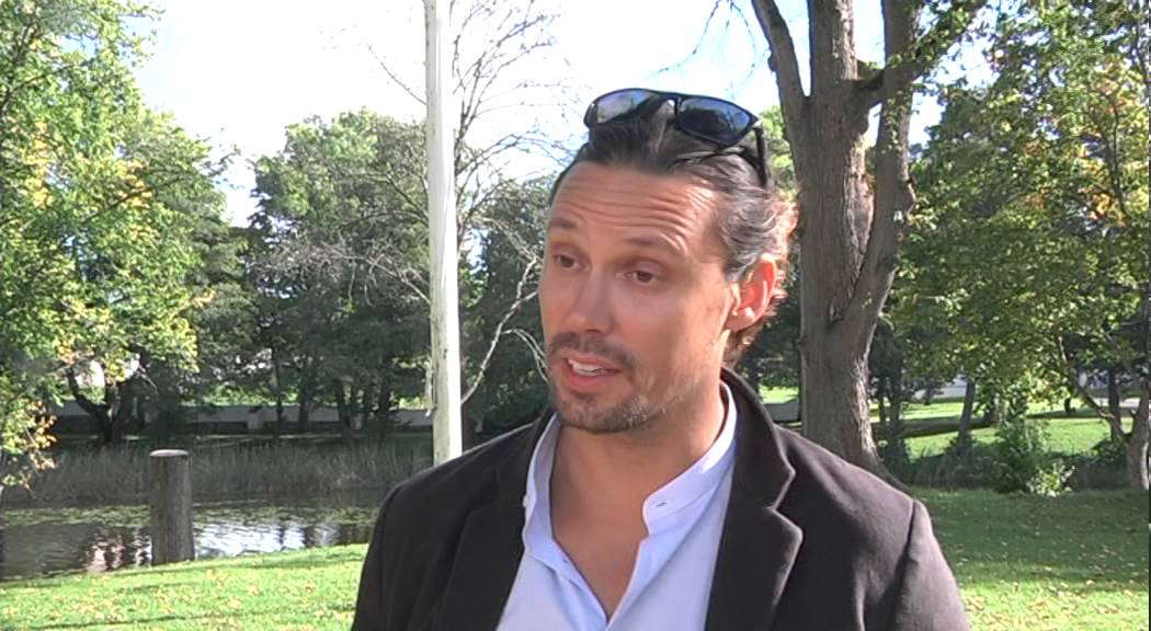 Robban Andersson vill visa en ny sida av sig själv - YouTube