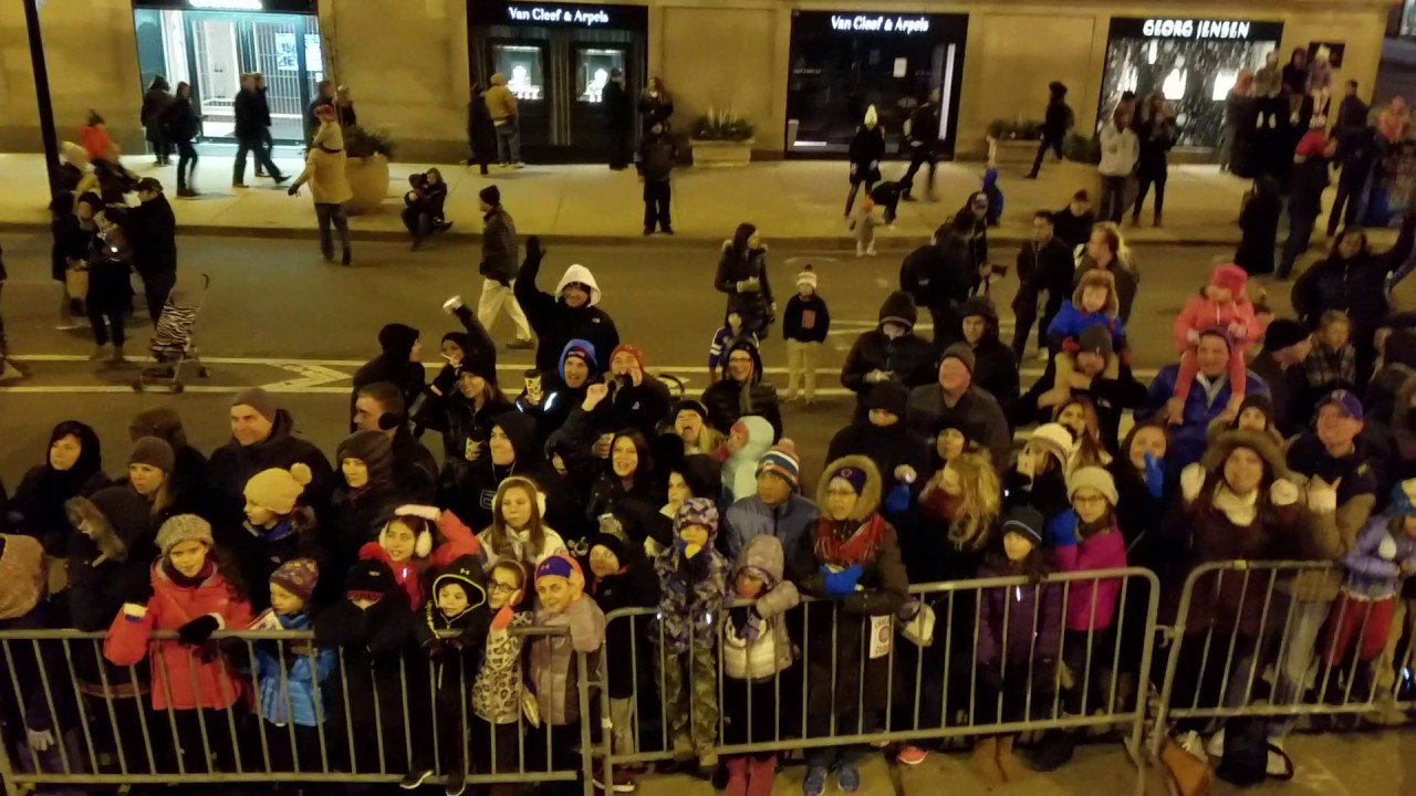Chicago Police Explorers @ The Magnificent Mile Light Festival - YouTube