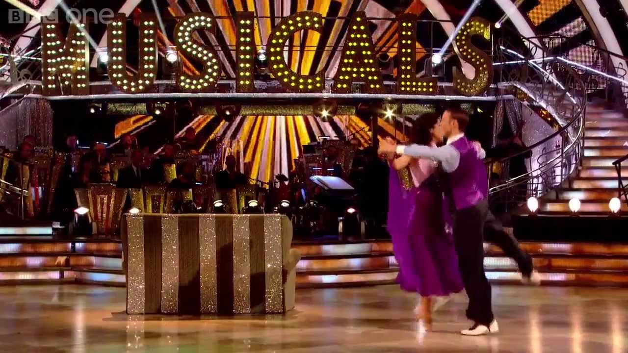 Susanna and Kevin ~ Quickstep ~ Good Morning ~ Strictly 2013 - YouTube