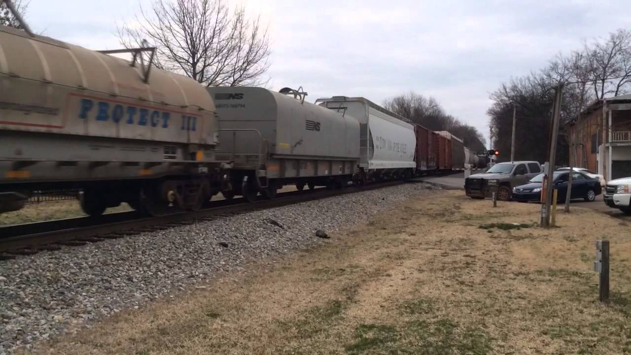 NS 9843 Leads NS 325 through Madison, AL - YouTube