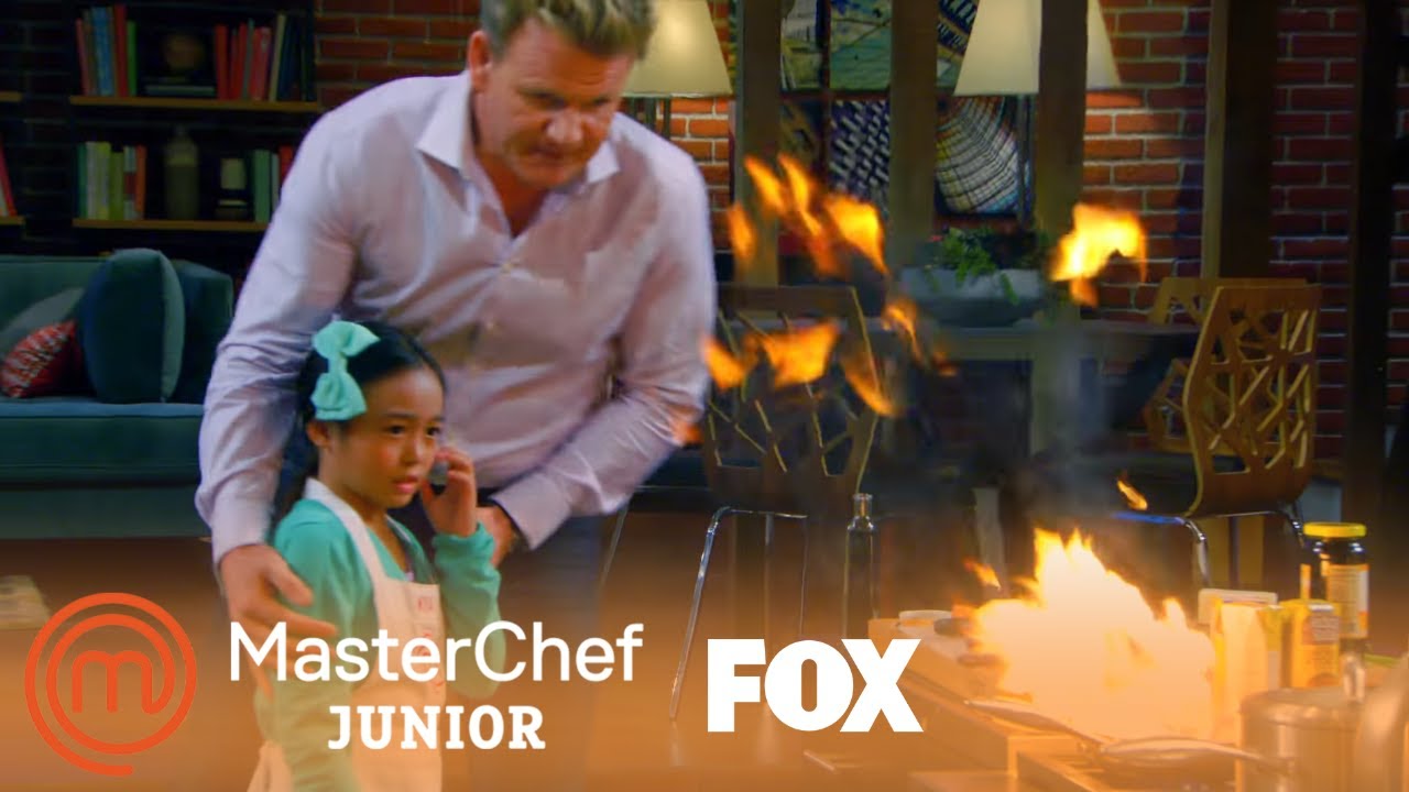 Kya's Pan Is On Fire | Season 4 Ep. 7 | MASTERCHEF JUNIOR - YouTube