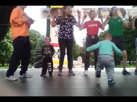 Патешки танц - YouTube